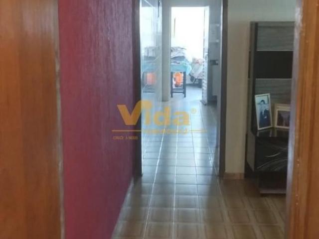 Casa à venda em Vila Yolanda com 3 quartos Osasco