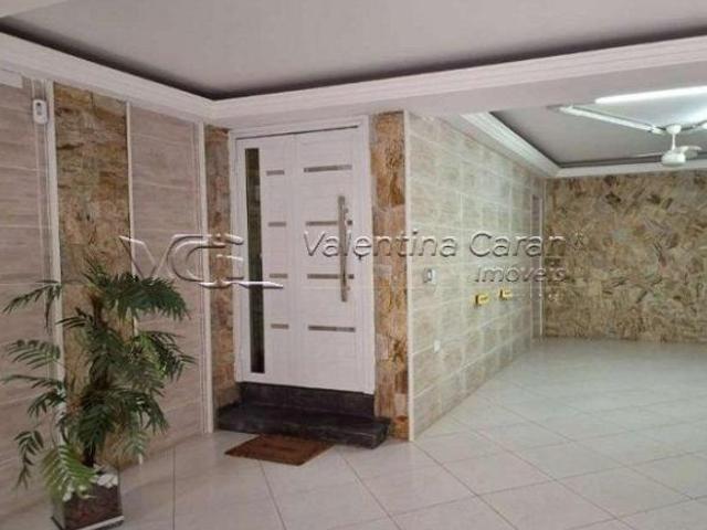 Casa à Venda em Vila Albertina SP