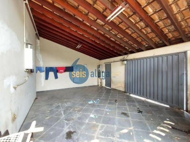 Casa à Venda em Vila Bertini, Americana | 4 Dorms 255m²