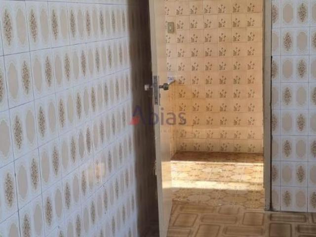 Casa à Venda em Vila Boa Vista 2 Dorms, 182.52m² por R$300k