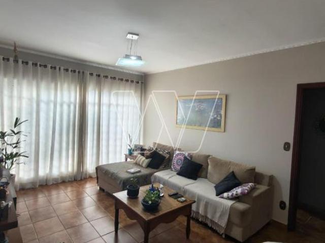 casa à venda em Vila Bourbon Sousas