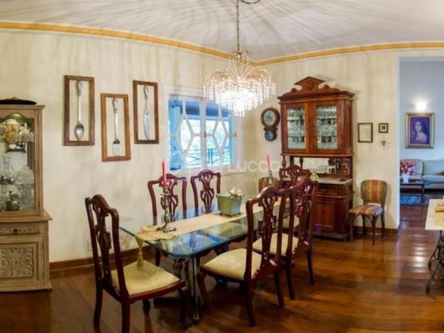 casa à venda em Vila Embaré