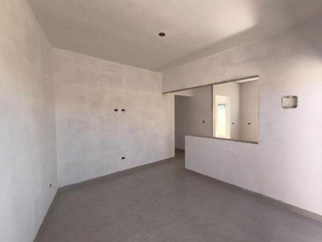 Casa à Venda em Vila Erminda, Peruíbe SP