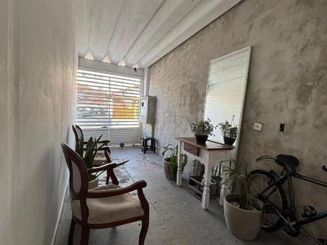 Casa à Venda em Vila Guilhermina, Praia Grande SP