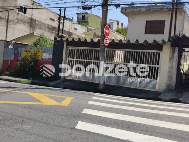 Casa à venda em Vila Humaitá, Santo André – 3 Quartos, 280 m²