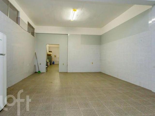 Casa à venda em Vila Ipiranga com 450 m², 3 quartos, 2 vagas