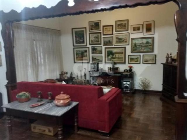 casa à venda em Vila Itapura