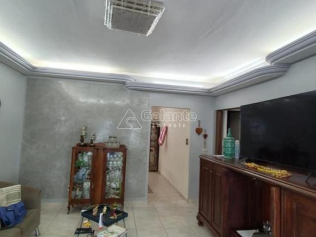 casa à venda em Vila Joaquim Inácio