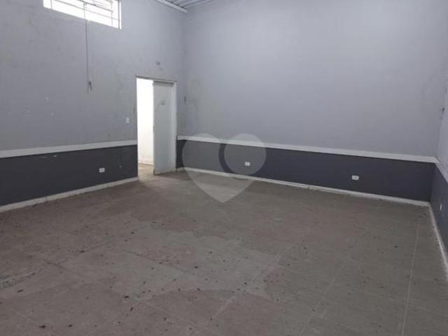 Casa à venda em Vila lageado SP
