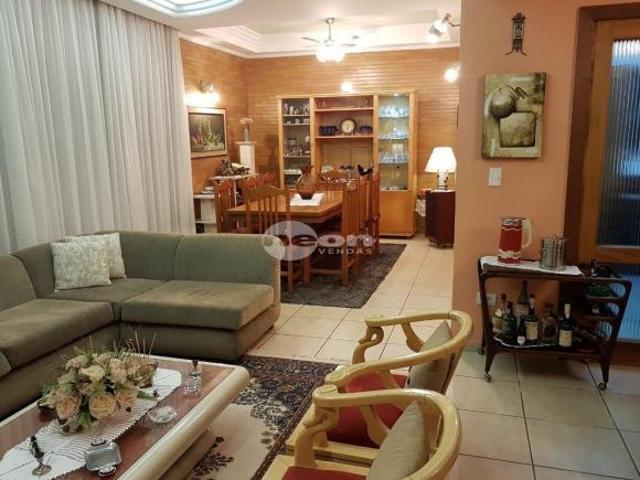 Casa à Venda em Vila Lusitânia SP