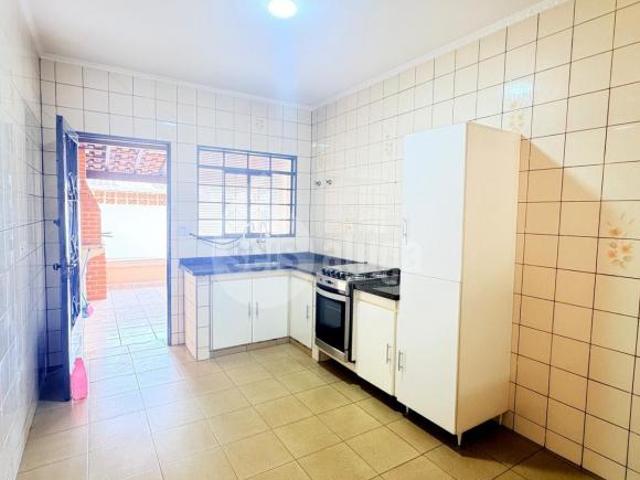 Casa à venda em Vila Mathiesen, Americana: 4 quartos, 206m²