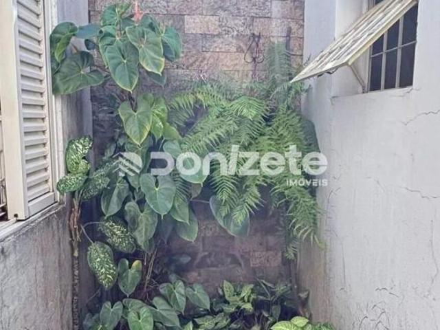 Casa à venda em Vila Metalúrgica, Santo André — 3 dorms 1 suíte com financiamento