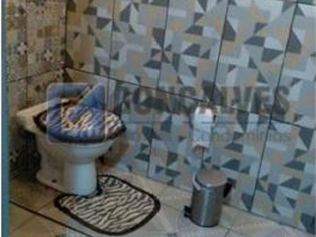 Casa à venda em Vila Mussolini, São Bernardo do Campo — 120 m², 2 dorms sendo 1 suíte, quintal