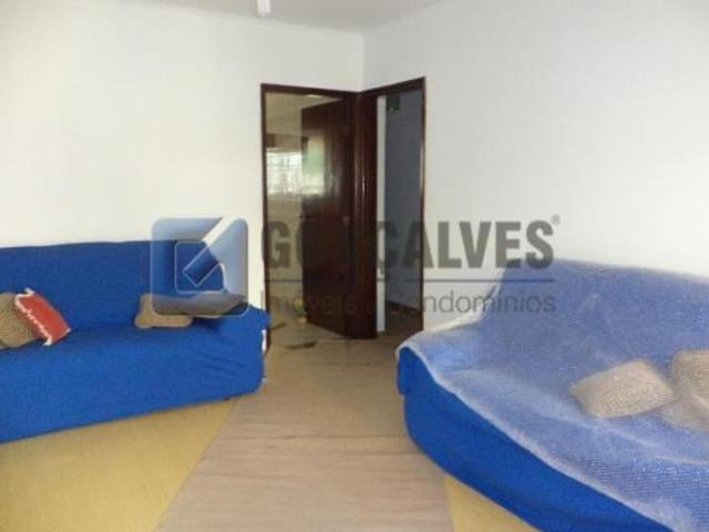 Casa à Venda em Vila Mussolini, SBCampo – 3 Quartos, 4 Vagas, 140 m² Úteis