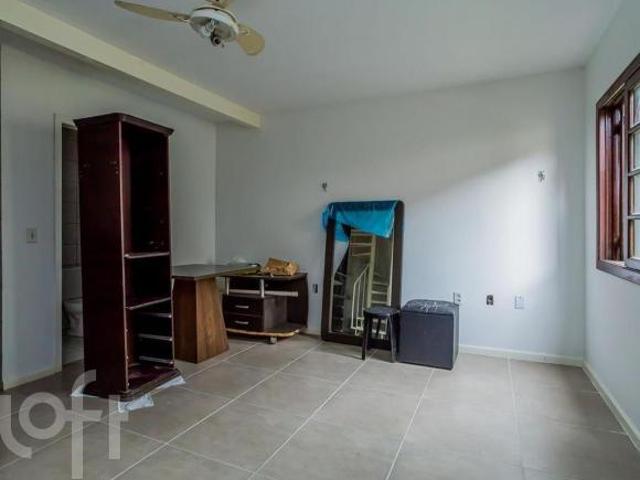 Casa à venda em Vila Nova com 72 m², 3 quartos, 1 suíte, 1 vaga