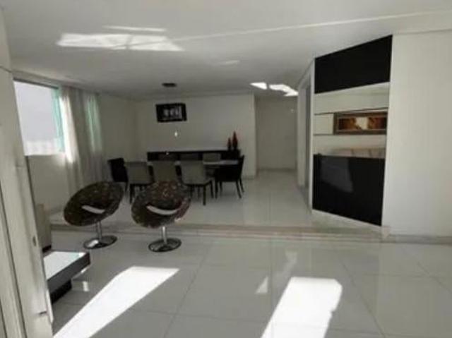 Casa à venda em Vila Paquetá