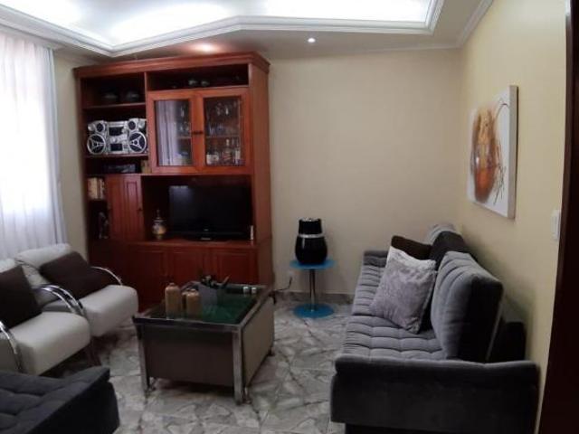 Casa à venda em Vila Paquetá