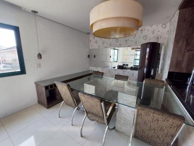 Casa à Venda em Vila São Jorge, São Vicente SP