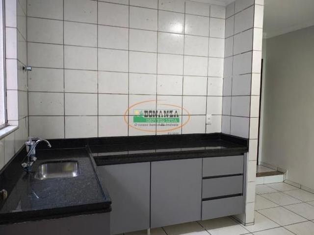 Casa à venda em Vila Santa Mônica