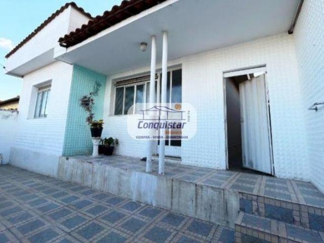 Casa à venda em Vila Santa Mônica