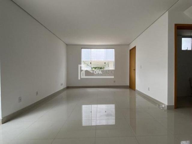 Casa à venda em Vila Santa Mônica