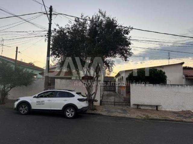 casa à venda em Vila Santo Antônio