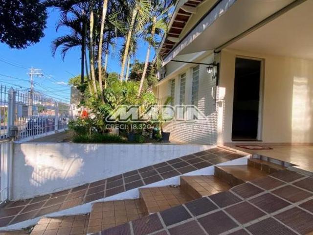 casa à venda em Vila Santo Antônio