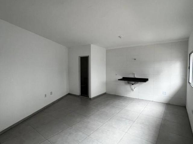 Casa à Venda em Village – Apta a Financiamento e Minha Casa Minha Vida!