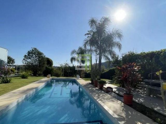 Casa à venda em Village Morro Alto
