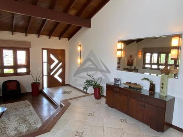 Casa à venda em Vinhedo, Buracão, com 4 suítes, com 344 m², Alpes de Vinhedo