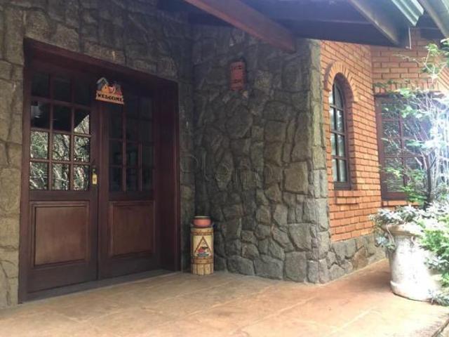 Casa à venda em Vinhedo, Marambaia, com 6 quartos, com 523.64 m²