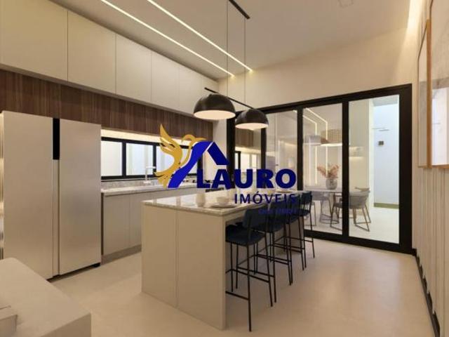 Casa à venda em Vinhedo SP, bairro Pinheirinho: 3 quartos, 3 suítes, 1 sala, 5 banheiros, 4 vagas de