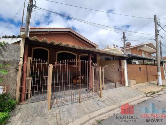 Casa a venda em Vinhedo/SP