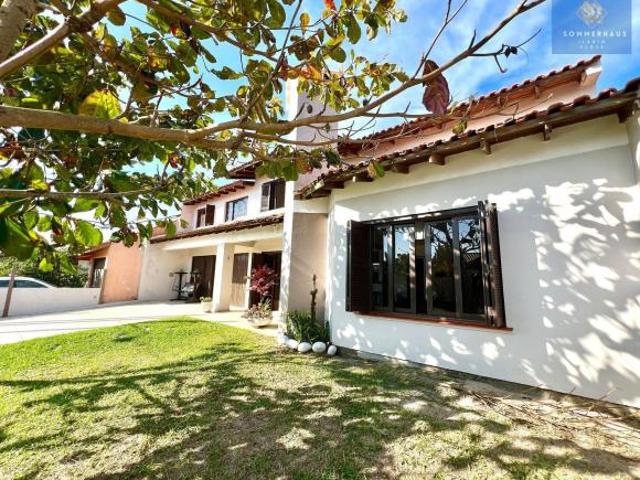 Casa a venda em Xangri Lá