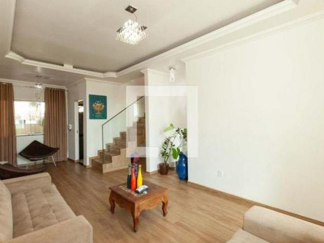 Casa à Venda Eldorado, 3 Quartos, 240 m² Contagem