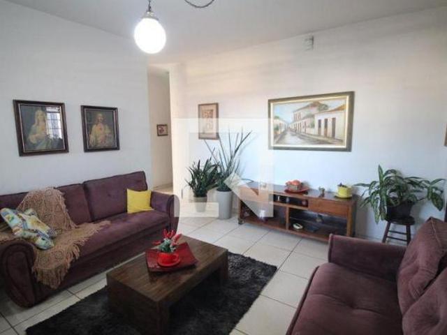 Casa à Venda Eldorado, 3 Quartos, 360 m² Contagem
