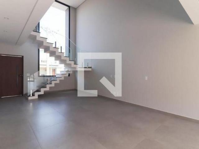 Casa à Venda Eloy Chaves, 3 Quartos, 250 m² Jundiaí
