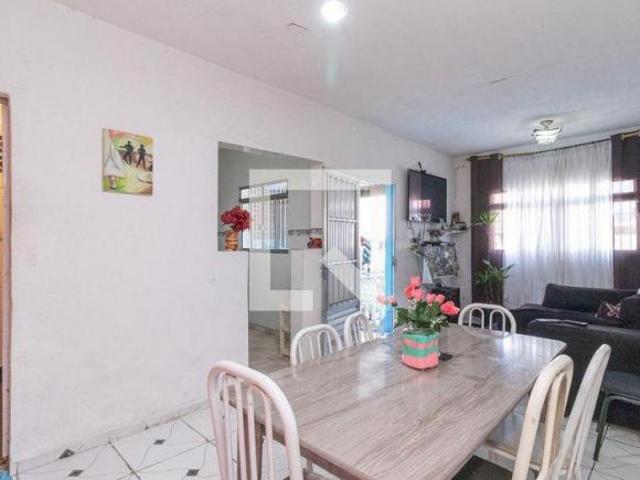Casa à Venda Ermelino Matarazzo, 2 Quartos, 70 m² São Paulo