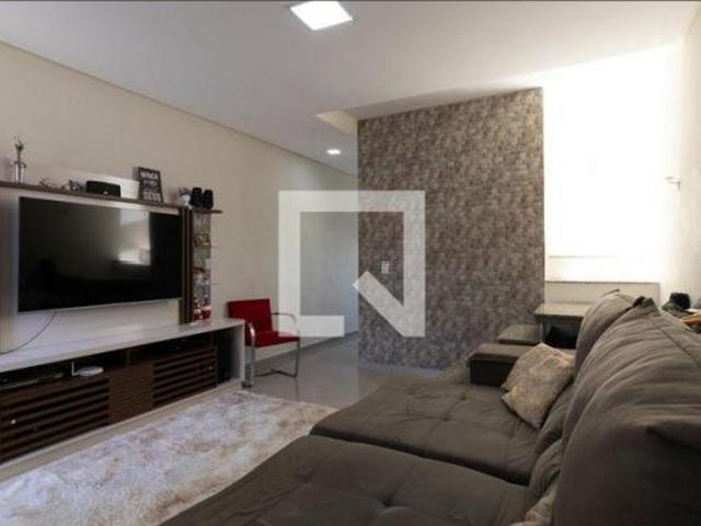 Casa à Venda Ermelino Matarazzo, 2 Quartos, 140 m² São Paulo
