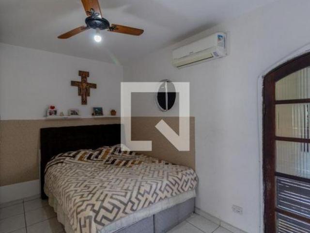 Casa à Venda Ermelino Matarazzo, 2 Quartos, 150 m2
