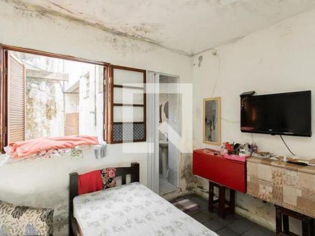 Casa à Venda Ermelino Matarazzo, 2 Quartos, 250 m² São Paulo