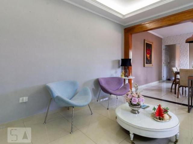 Casa à Venda Ermelino Matarazzo, 3 Quartos, 170 m² São Paulo