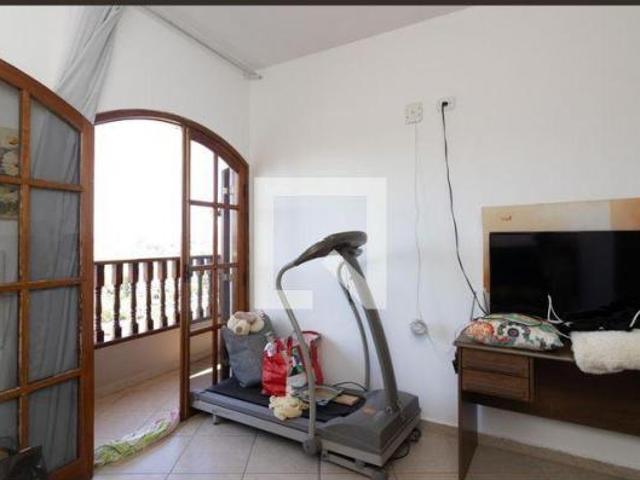 Casa à Venda Ermelino Matarazzo, 3 Quartos, 200 m2