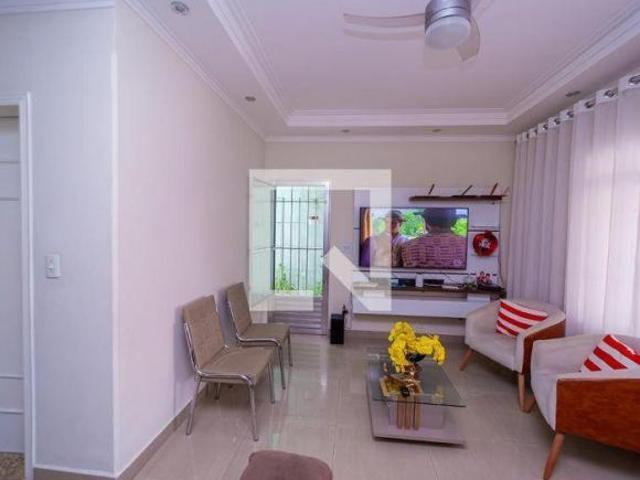 Casa à Venda Ermelino Matarazzo, 4 Quartos, 175 m² São Paulo