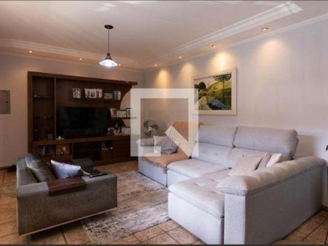 Casa à Venda Ermelino Matarazzo, 4 Quartos, 328 m2