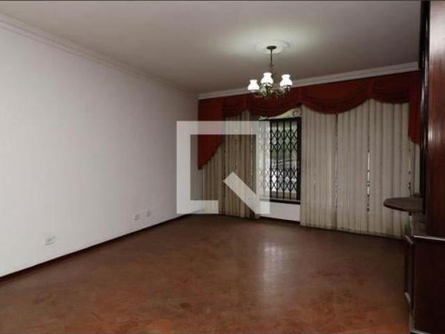 Casa à Venda Ermelino Matarazzo, 6 Quartos, 450 m² São Paulo
