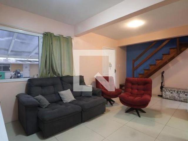 Casa à Venda Estância Velha, 3 Quartos, 134 m² Canoas