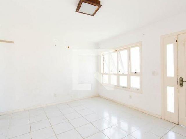Casa à Venda Estância Velha, 3 Quartos, 291 m² Canoas