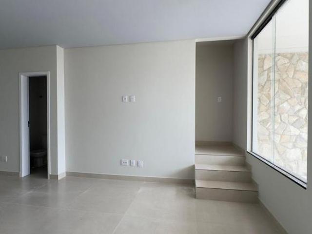 Casa à Venda Estoril, 3 Quartos, 146 m2