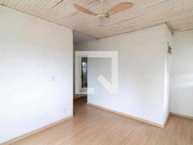 Casa à Venda Espírito Santo, 2 Quartos, 140 m² Porto Alegre